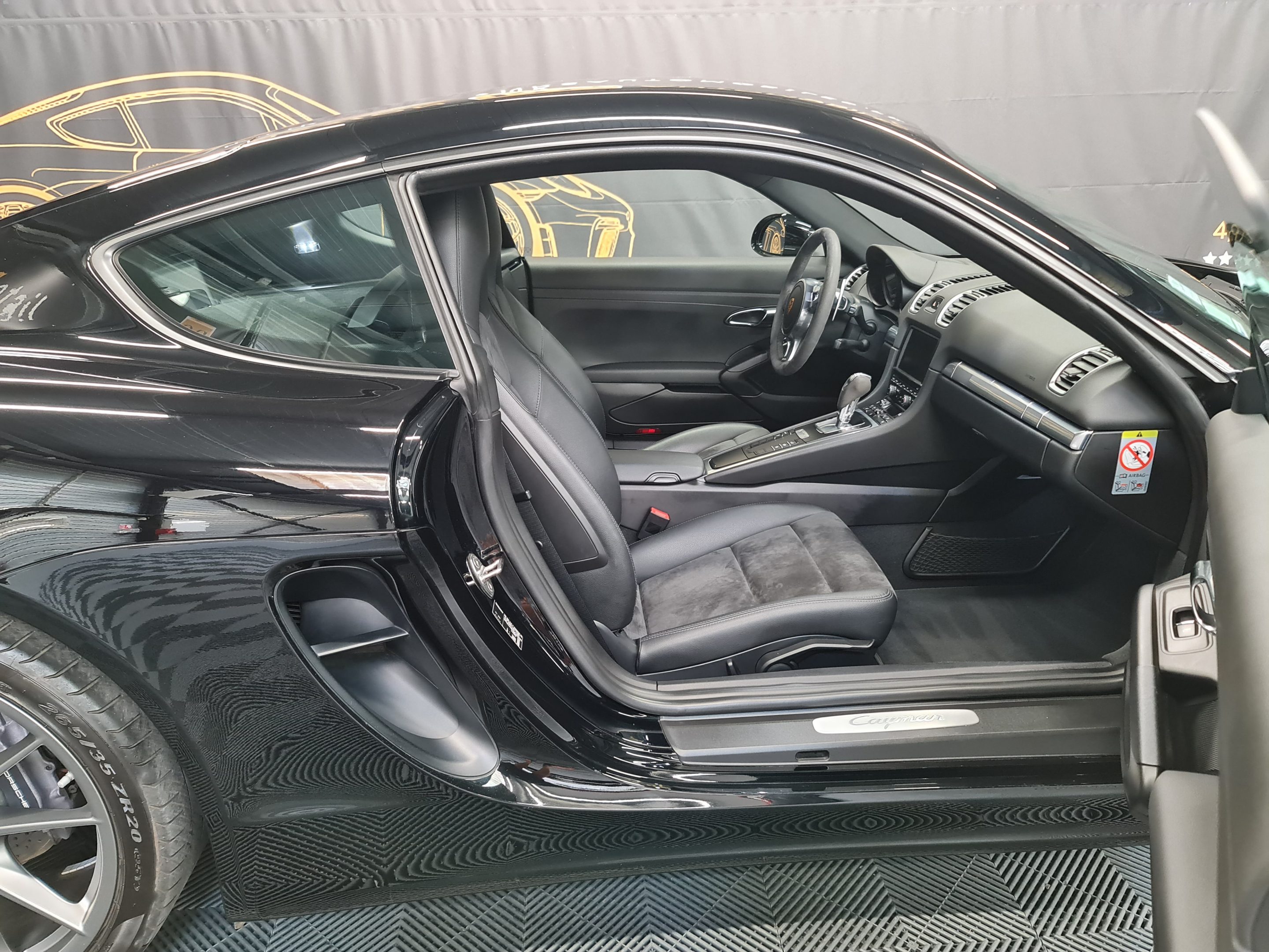 Porsche 981 Cayman en vente chez Passion Rs Automobiles